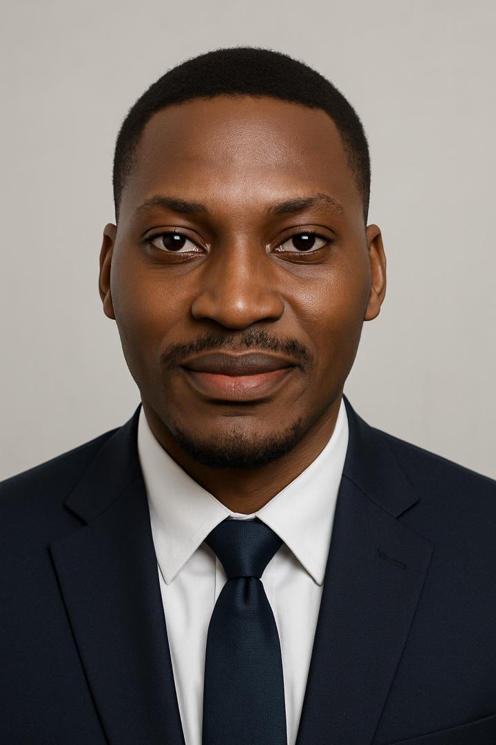 Balogun Idris- Creative Front End Developer